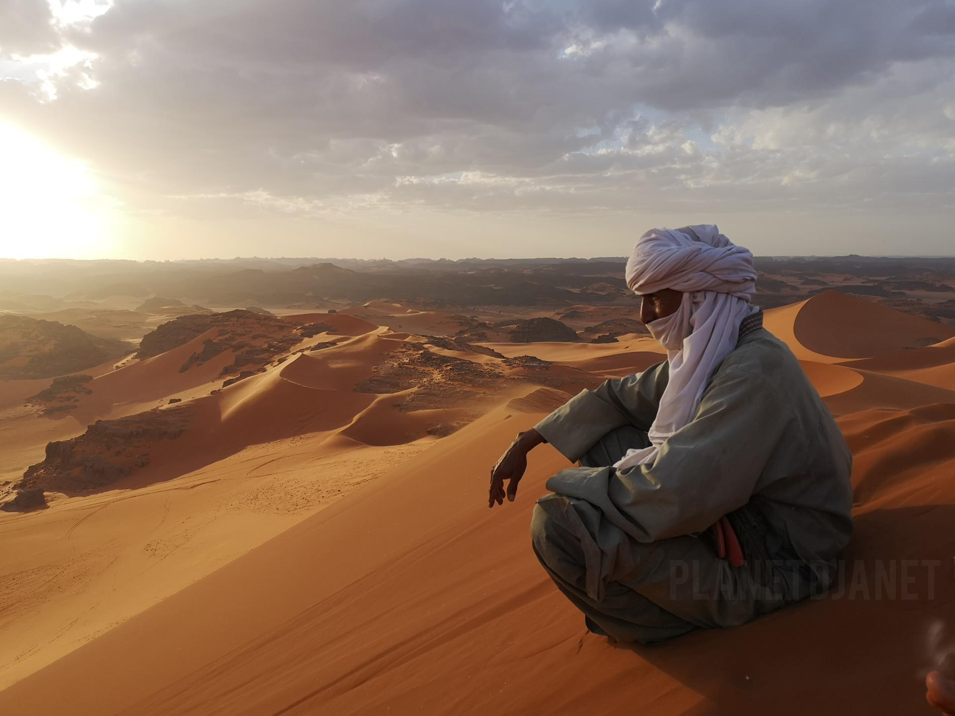 The Tadrart Rouge - Planet Djanet